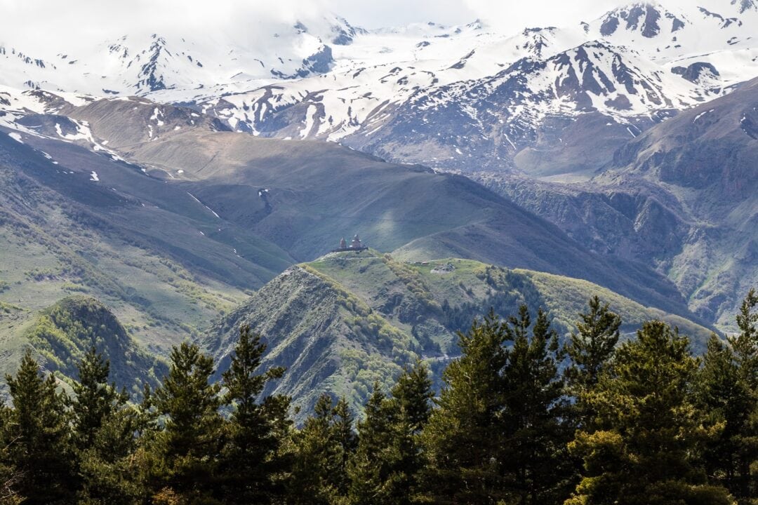 Paardrijden omgeving Kazbegi | Traveldash Georgië Reizen